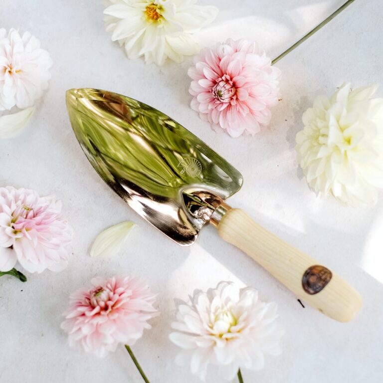 Copper Trowel Castor - Jora Dahl